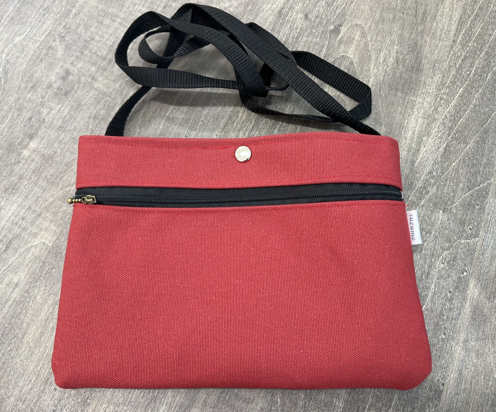 「城山スズメ」オリジナル【ファスナーポケット付きサコッシュ】を1名様に！ | MBCブログ